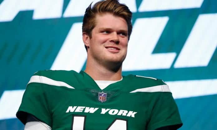 Is Sam Darnold's dynasty stock finally on the rise?