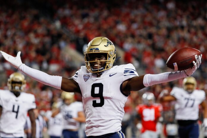 Konata Mumpfield poses a problem as a pass catcher for Pittsburgh in ...