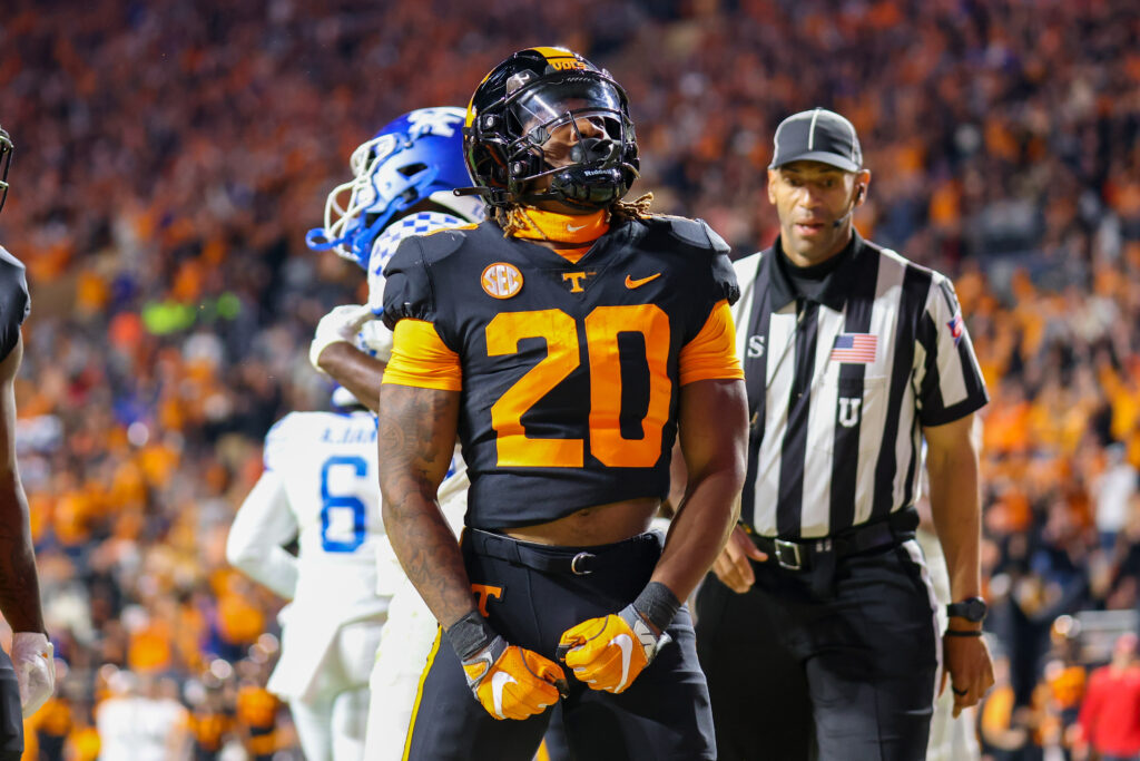 Which College Football Teams Remain Undefeated After Week 9?