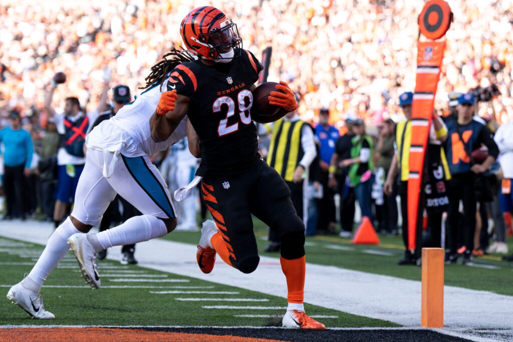 Steelers vs. Bengals Player Props: Another 4-TD Day for Joe Mixon?