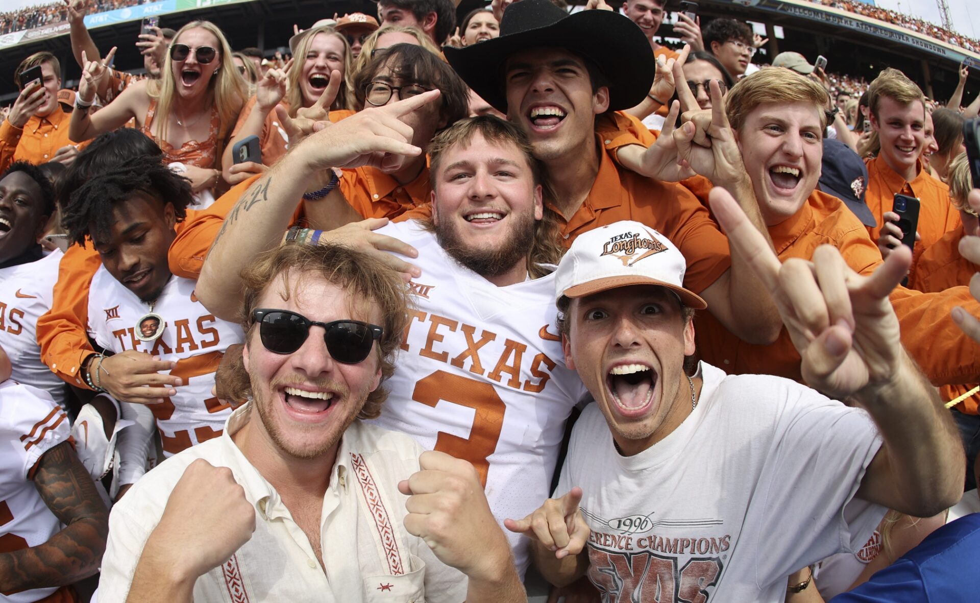 Texas Longhorns Preview: Roster, Prospects, Schedule, and More