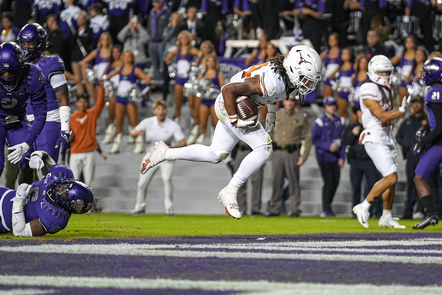 Jonathon Brooks Injury: Latest on Status of Texas RB and 2024 NFL Draft ...