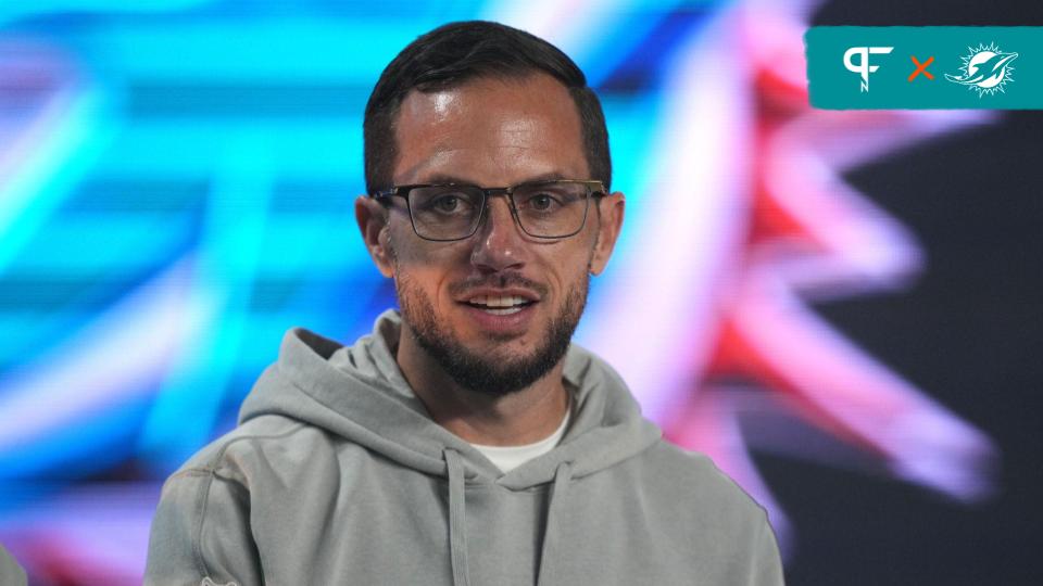 Will Miami Dolphins Coach Mike McDaniel Surrender Play-Calling?