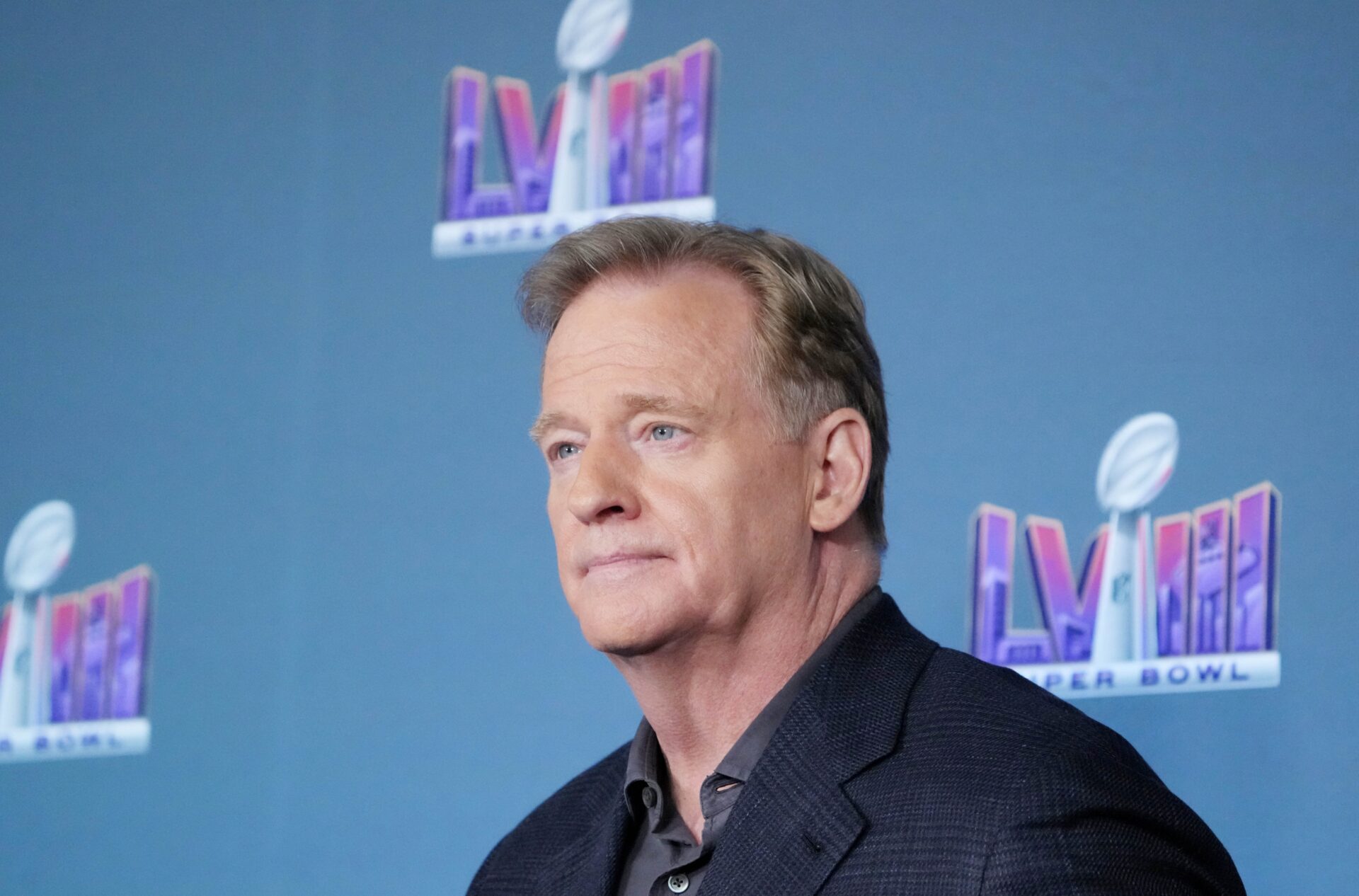 Roger Goodell Addresses Taylor Swift, Playing Surface, Playoffs on ...