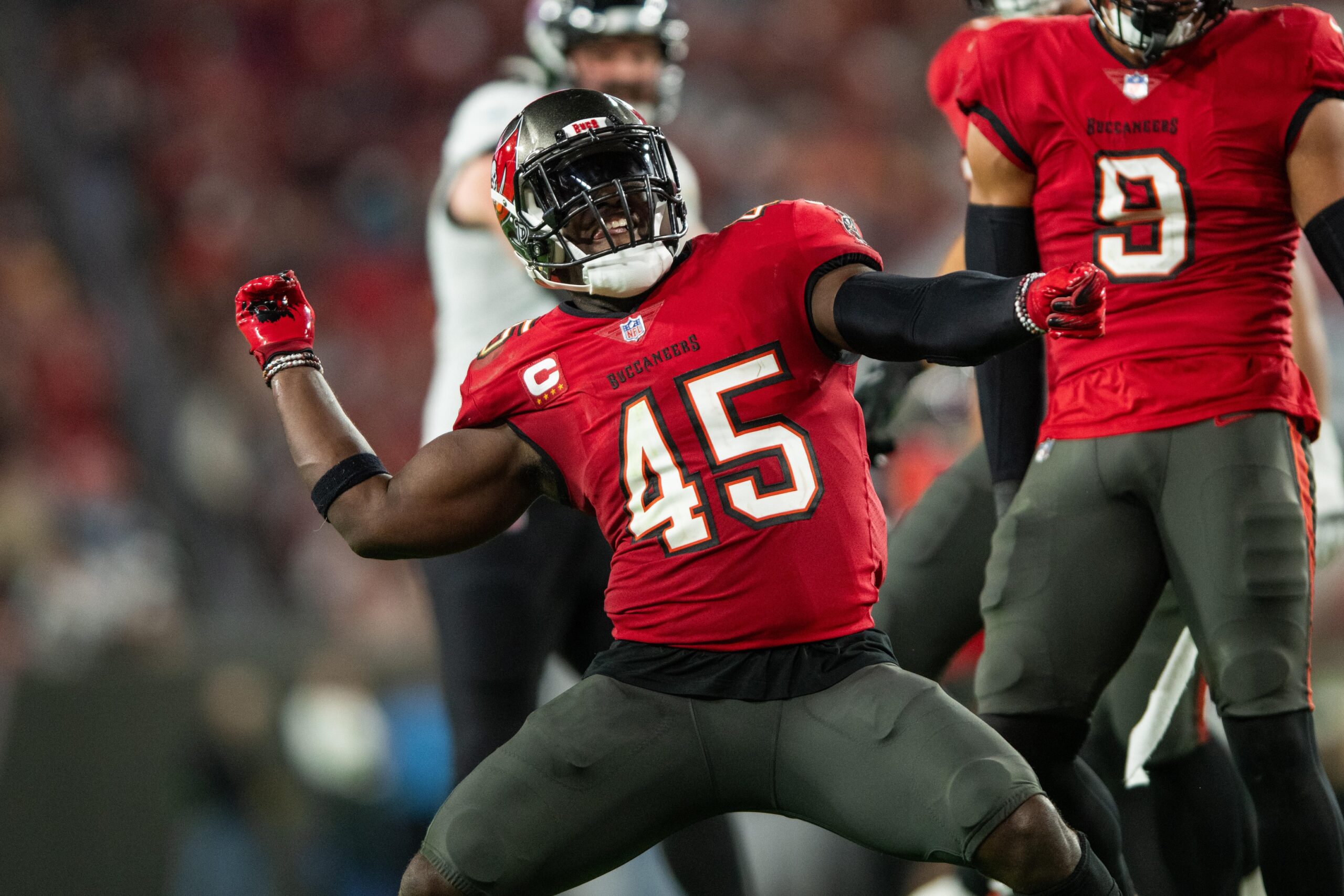 Devin White's Contract Details: Eagles Finally Address Linebacker by ...