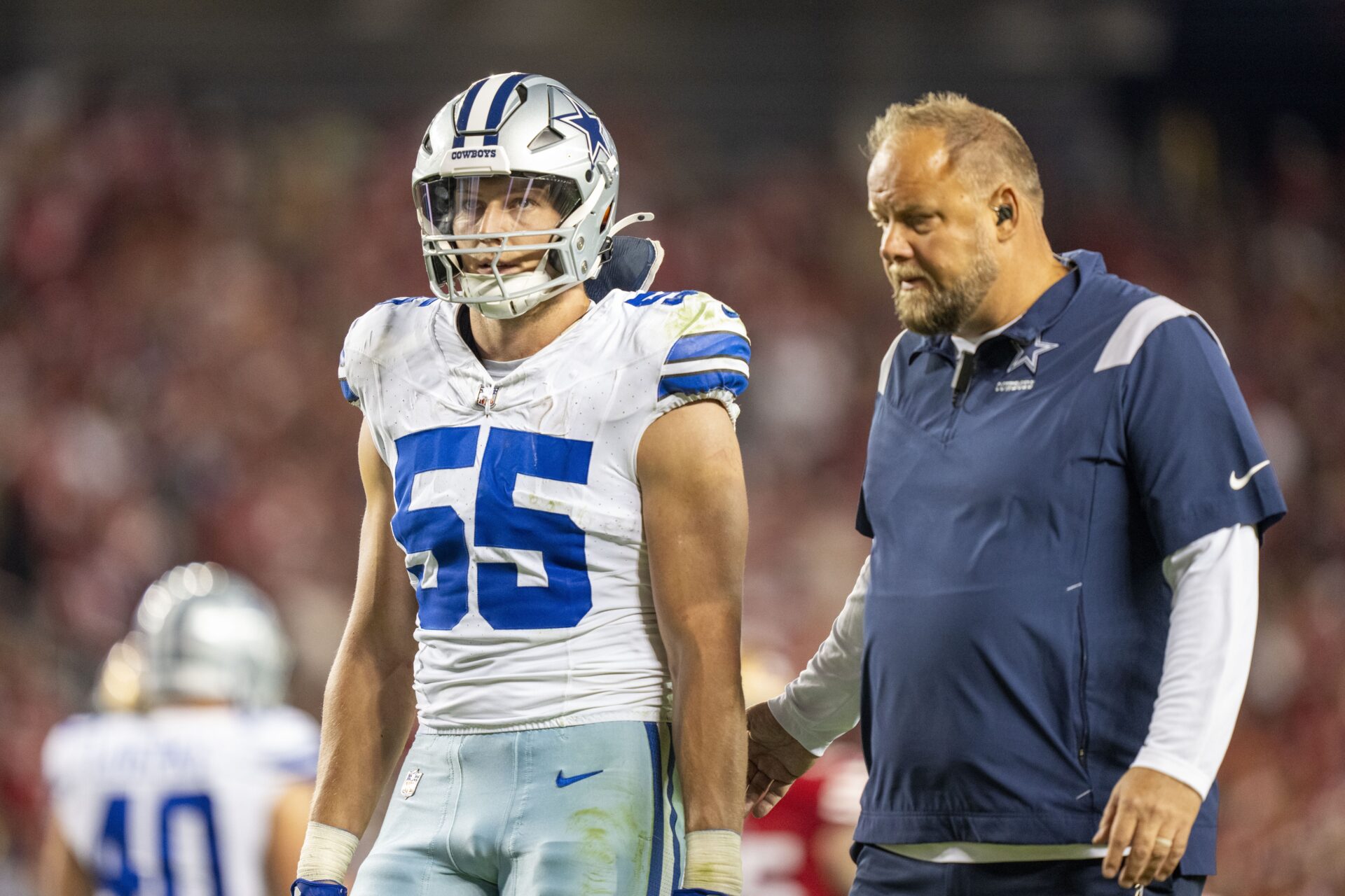 Cowboys LB Leighton Vander Esch Medically Retiring From NFL After 6 Seasons