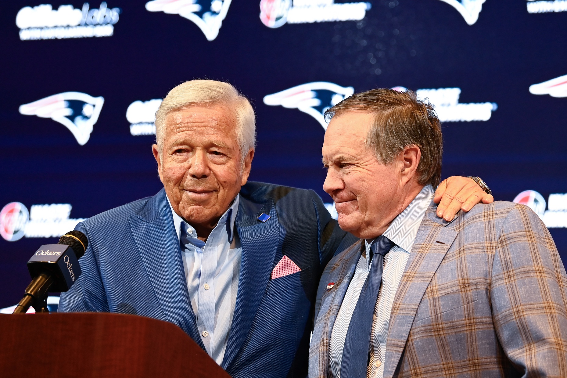 Robert Kraft Reportedly Ripped Bill Belichick During Call With Falcons Owner; Patriots Deny