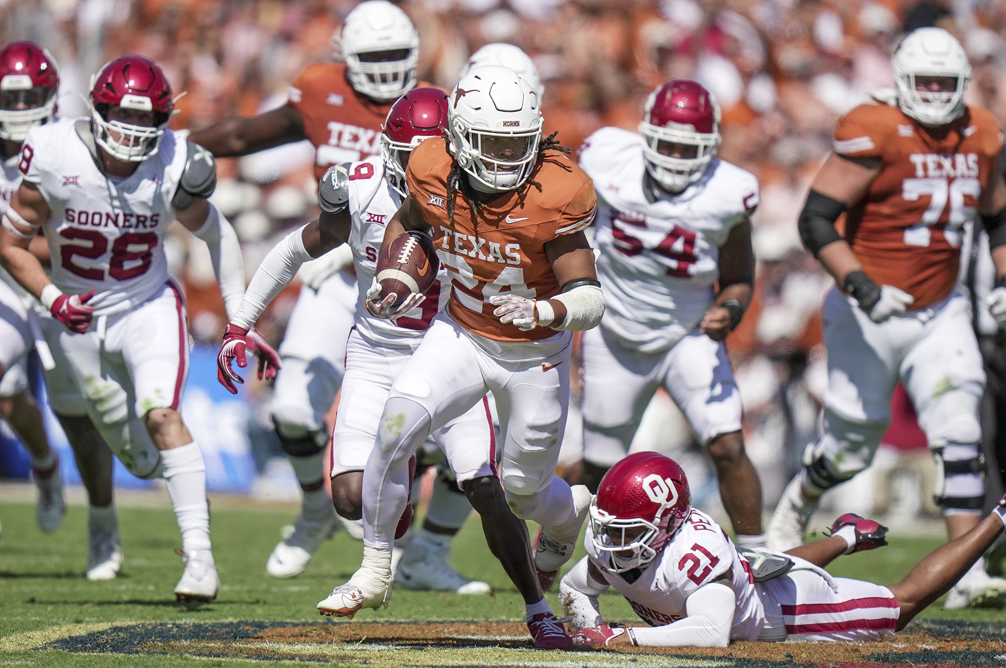 Where Will Jonathon Brooks Get Drafted? Exploring RB’s Draft Stock and ...