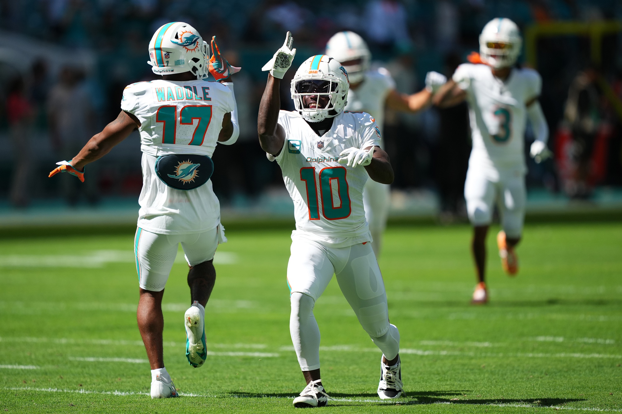 NFL’s Best WR Duos: Where Does Miami Dolphins’ Electric Tandem of Tyreek Hill and Jaylen Waddle ...