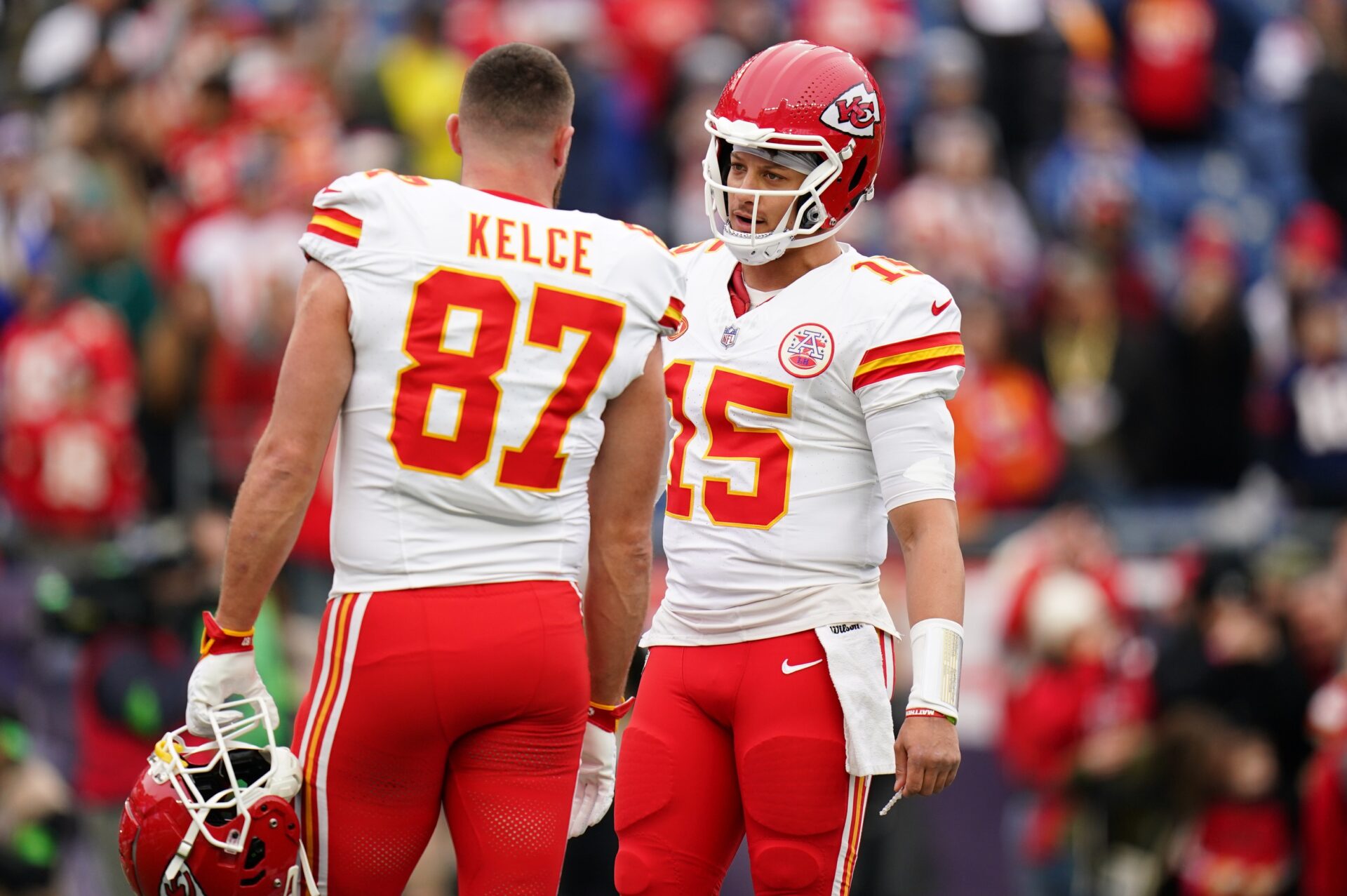 Kansas City Chiefs Depth Chart and Fantasy Preview: Travis Kelce, Isiah ...