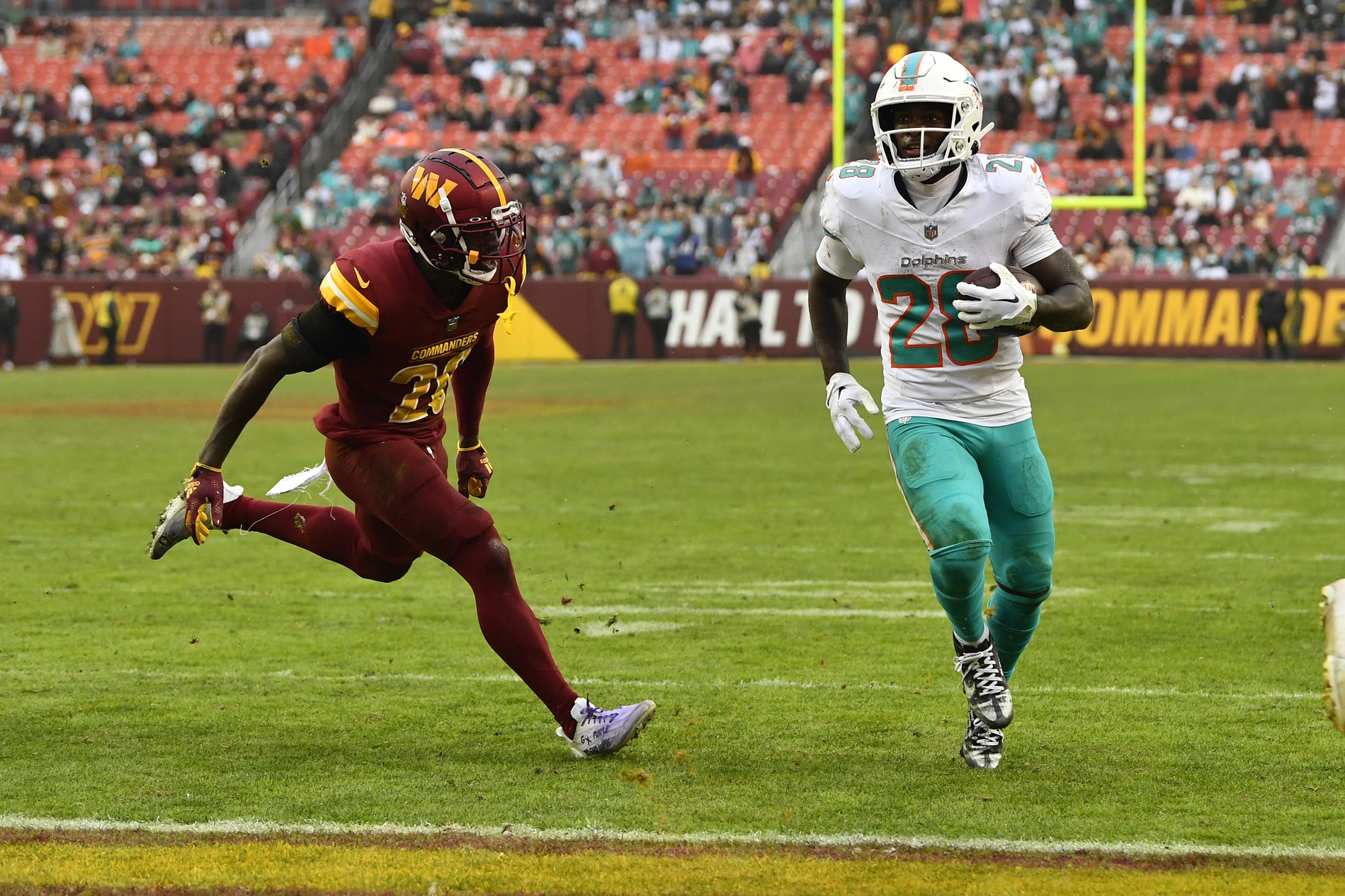 What Time Are the Washington Commanders and Miami Dolphins on Today ...
